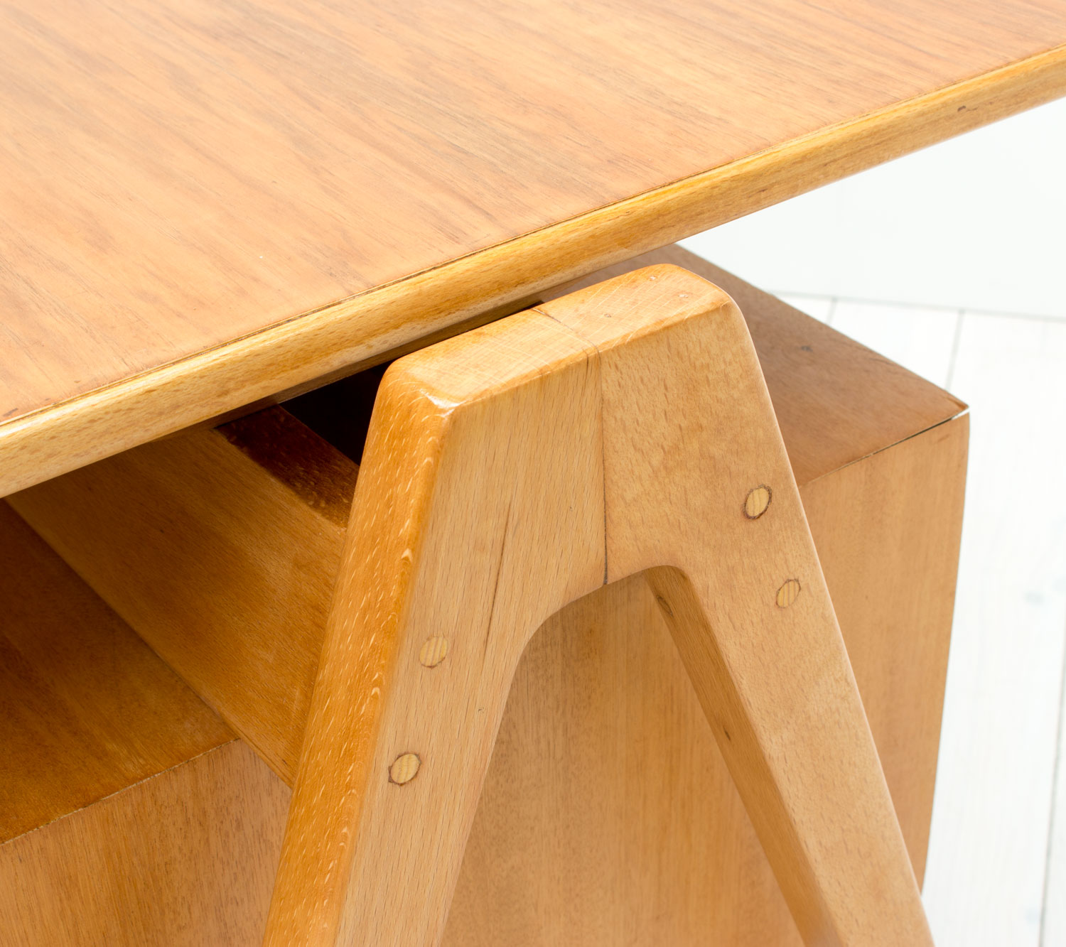 Robin Day Hillestak Desk for Hille - Arc Furniture